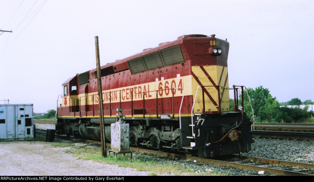 WC SD45 #6604 - Wisconsin Central